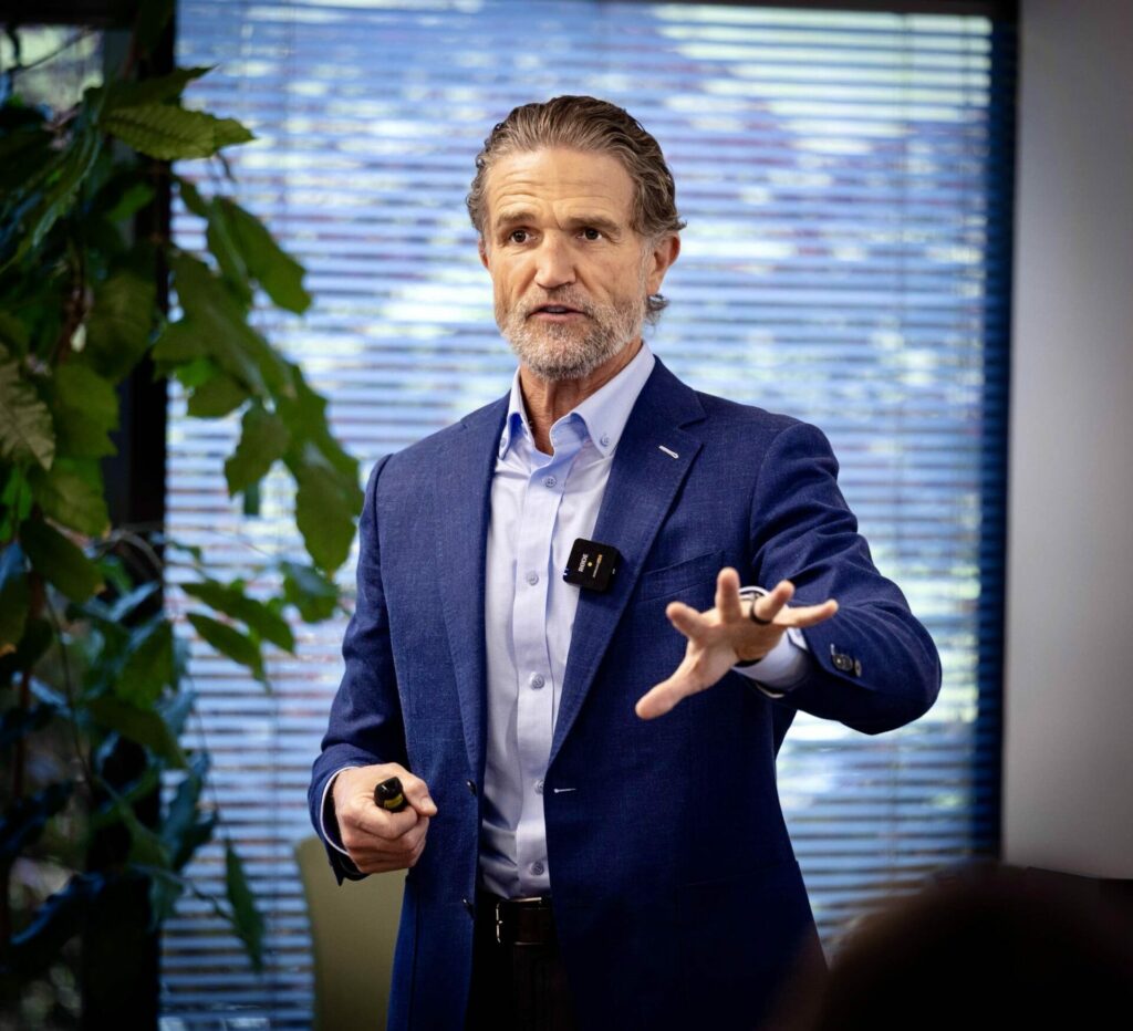 Construction Genius | Leadership Insights for Construction Professionals